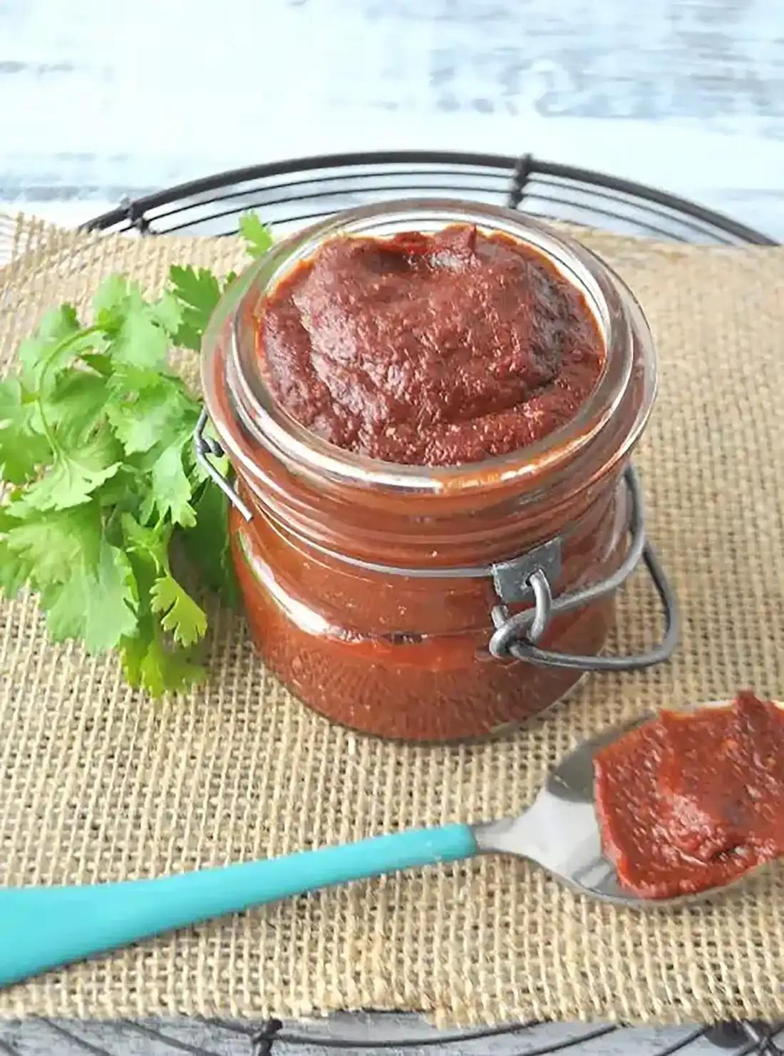 Olo's Chipotle Paste Recipe : Smoky, Spicy & Easy Homemade